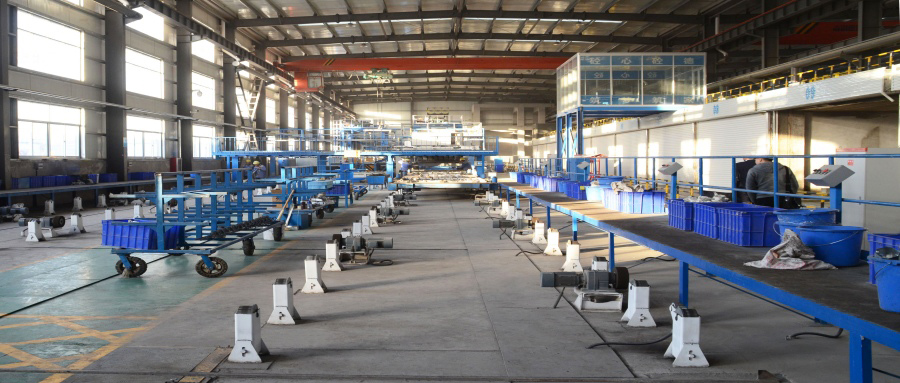 The Customer Visited the PC Production Line at the Factory. - Dezhou ...